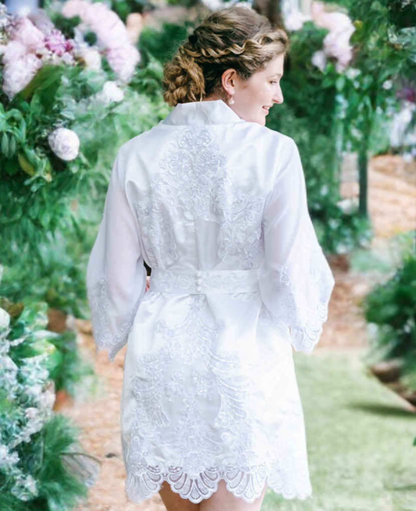 Premium Design Features – Unbox the Dress